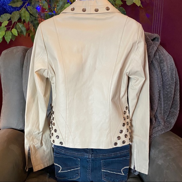 Pamela McCoy | Jackets & Coats | Pamela Mccoy Cream Genuine Leather ...